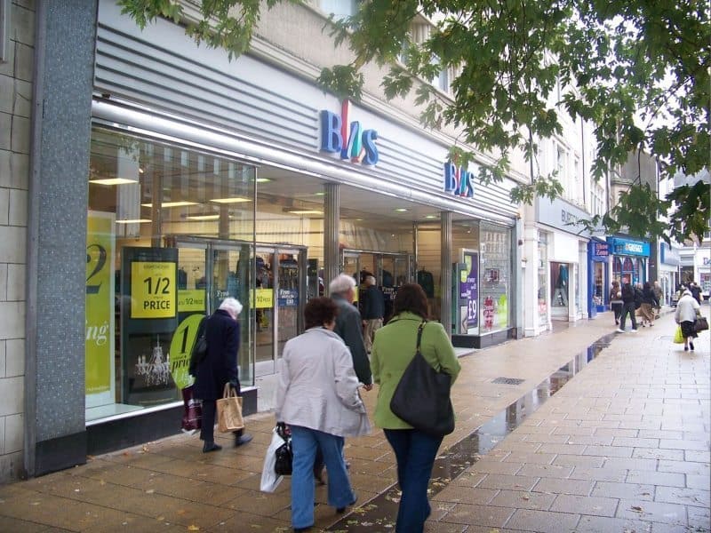 UK's Iconic Shops of the 80s, 90s, and 00s That No Longer Exist